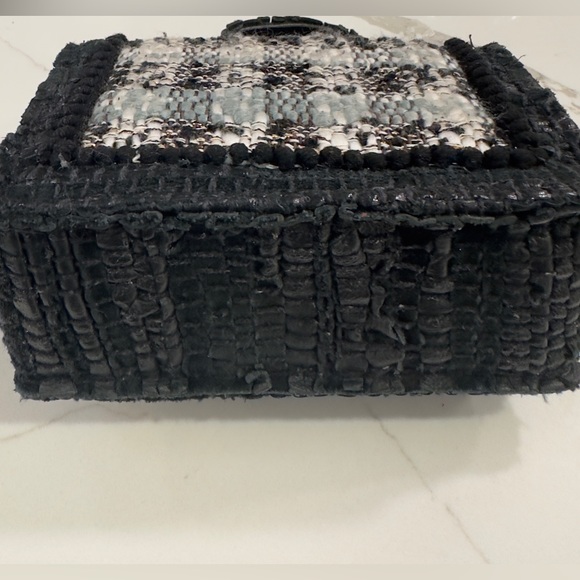 Kooreloo | Bags | Authentic Kooreloo Tweed And Black Crossbody Bag ...
